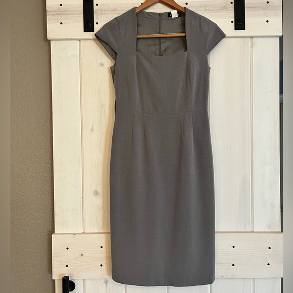 VENUS | Dresses | Perfect For The Office Dress | Poshmark